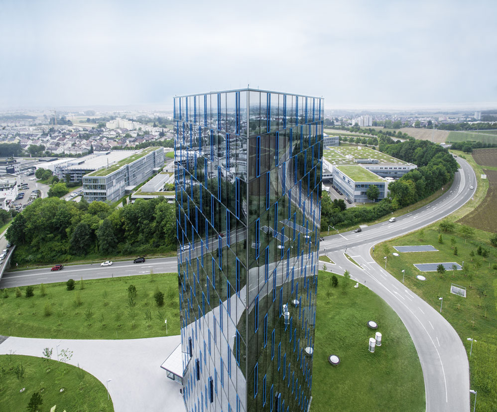 Landefeld ist Official Partner von Festo und liefert Ventile,Zylinder